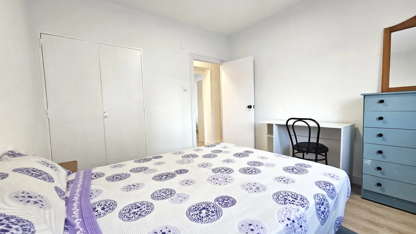 Room in shared apartment in 500 Viviendas, Almeria (ref: 1517897 ...