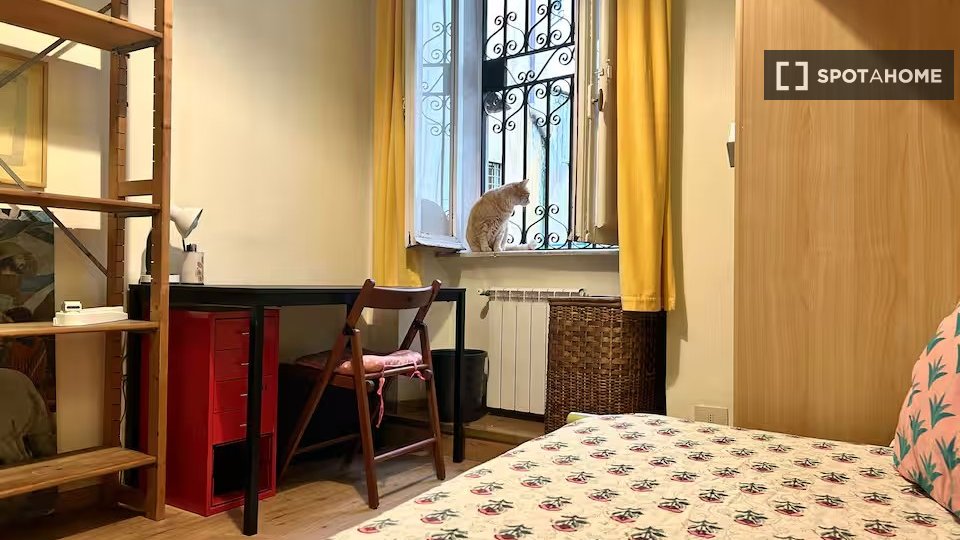 Room for rent in Rione Ponte, Rome (ref: 1512617) | Spotahome