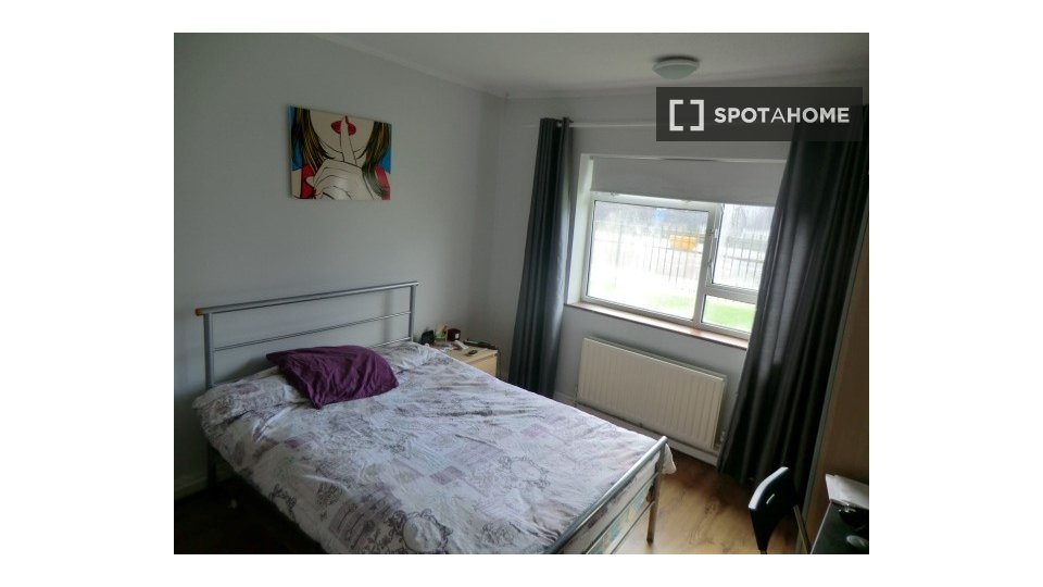 Rooms for rent in a 4 bedroom flatshare in Stockwell, London (ref ...