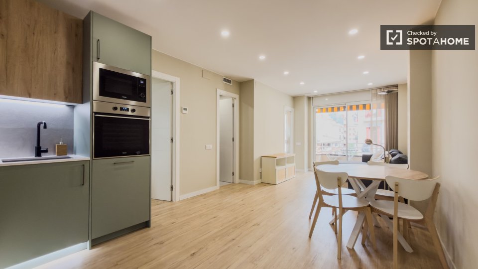 3-bedroom apartment for rent in El Poble Sec, Barcelona. (ref: 1479877 ...