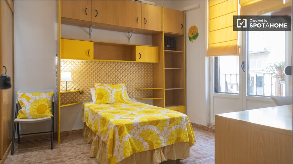 2-bedroom in a shared apartment for rent in Madrid (ref: 1271145 ...