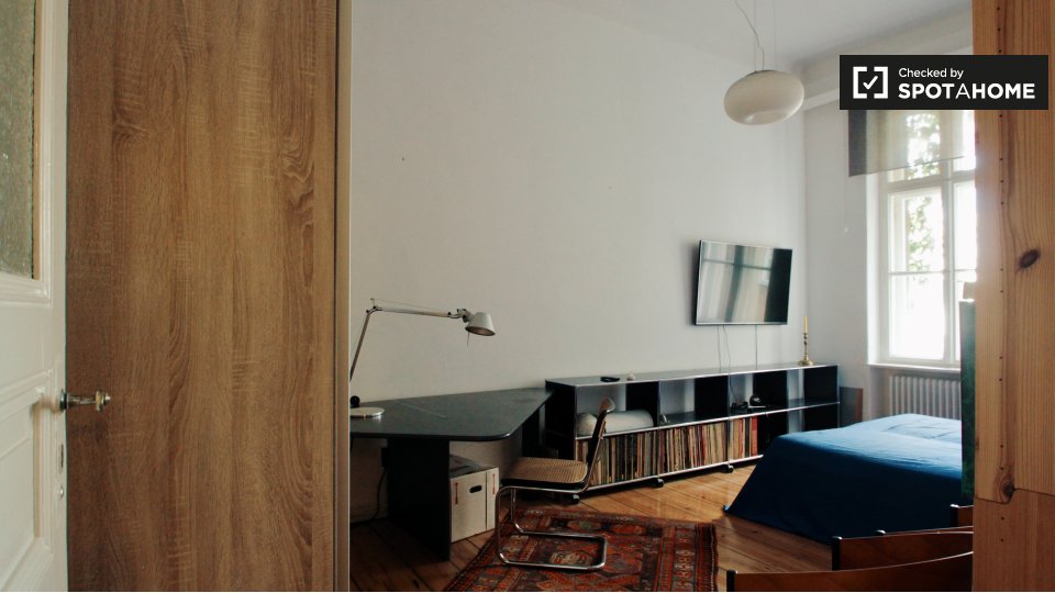 Room for rent in apartment with 1 bedroom in Berlin (ref: 1170228 ...